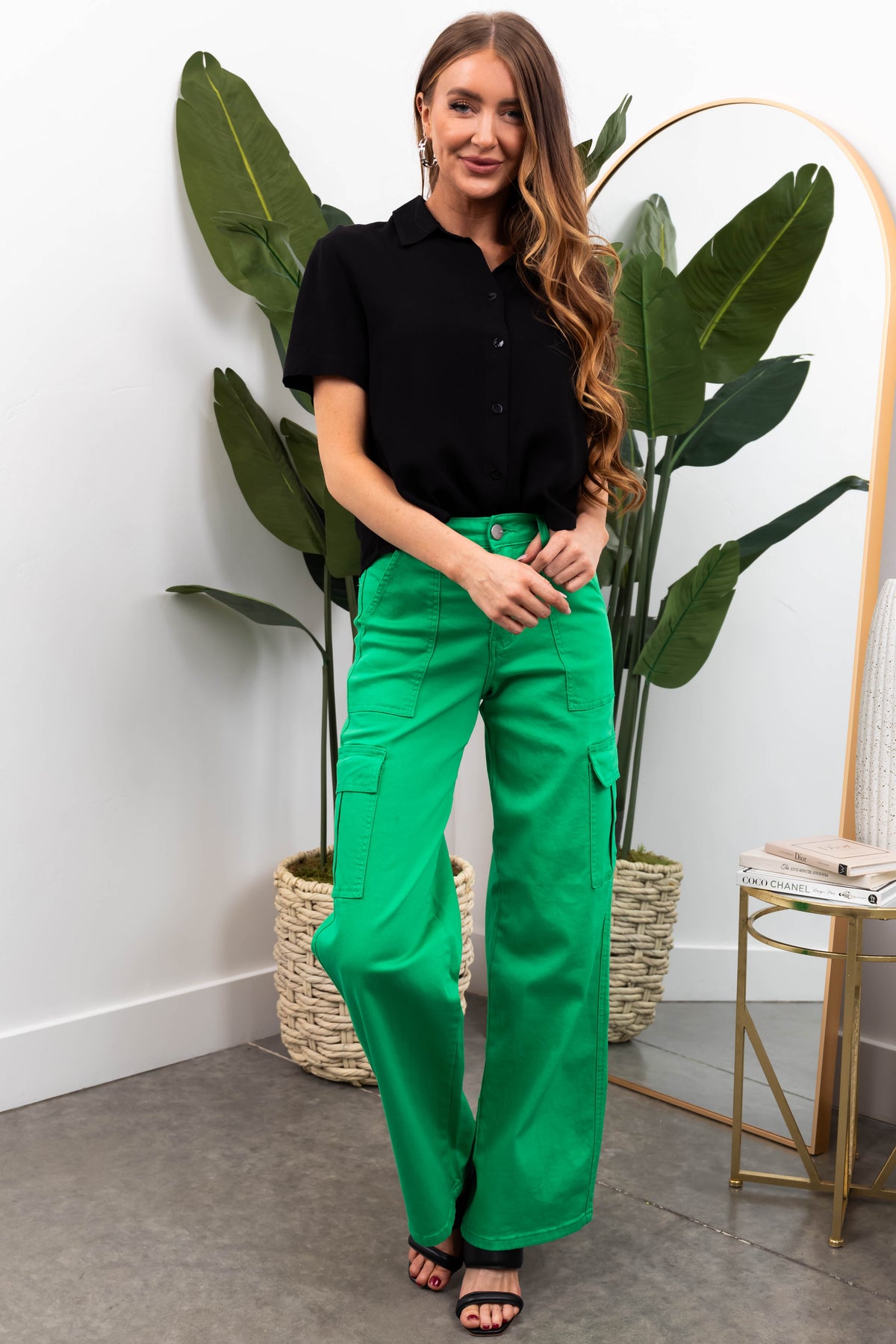 Denim Zone Kelly Green Super Stretchy Cargo Jeans | Lime Lush Boutique